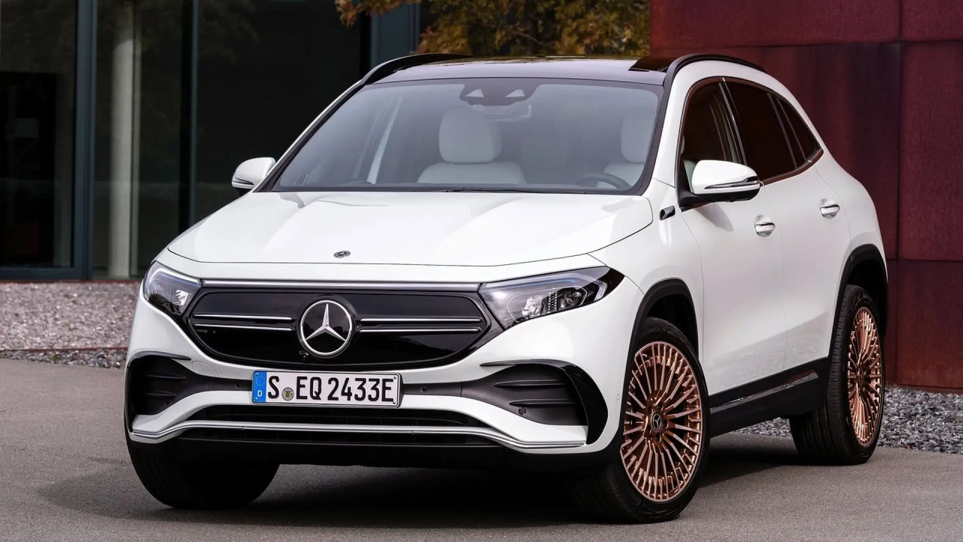 Audi Q4 o Mercedes EQA, elegimos la mejor opción de compra de SUV eléctrico