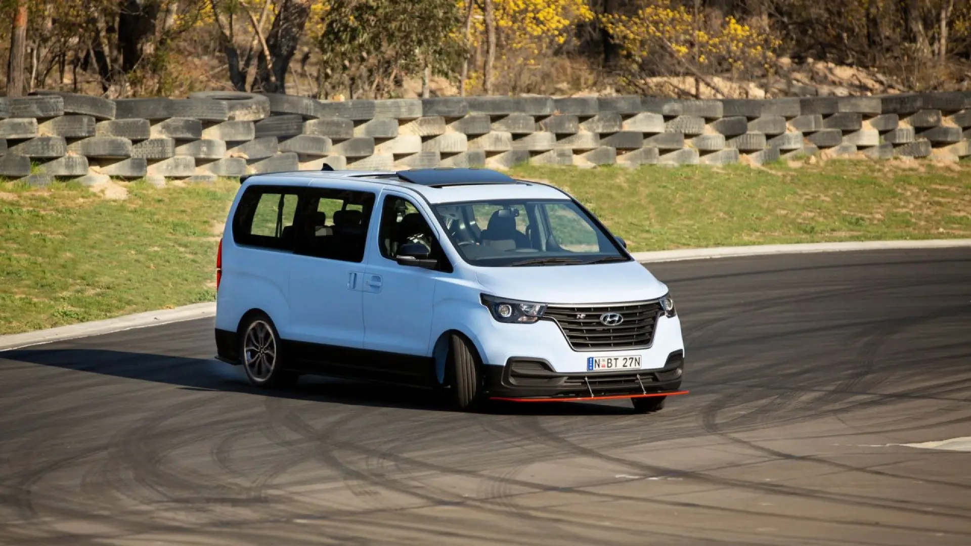Hyundai iMax N