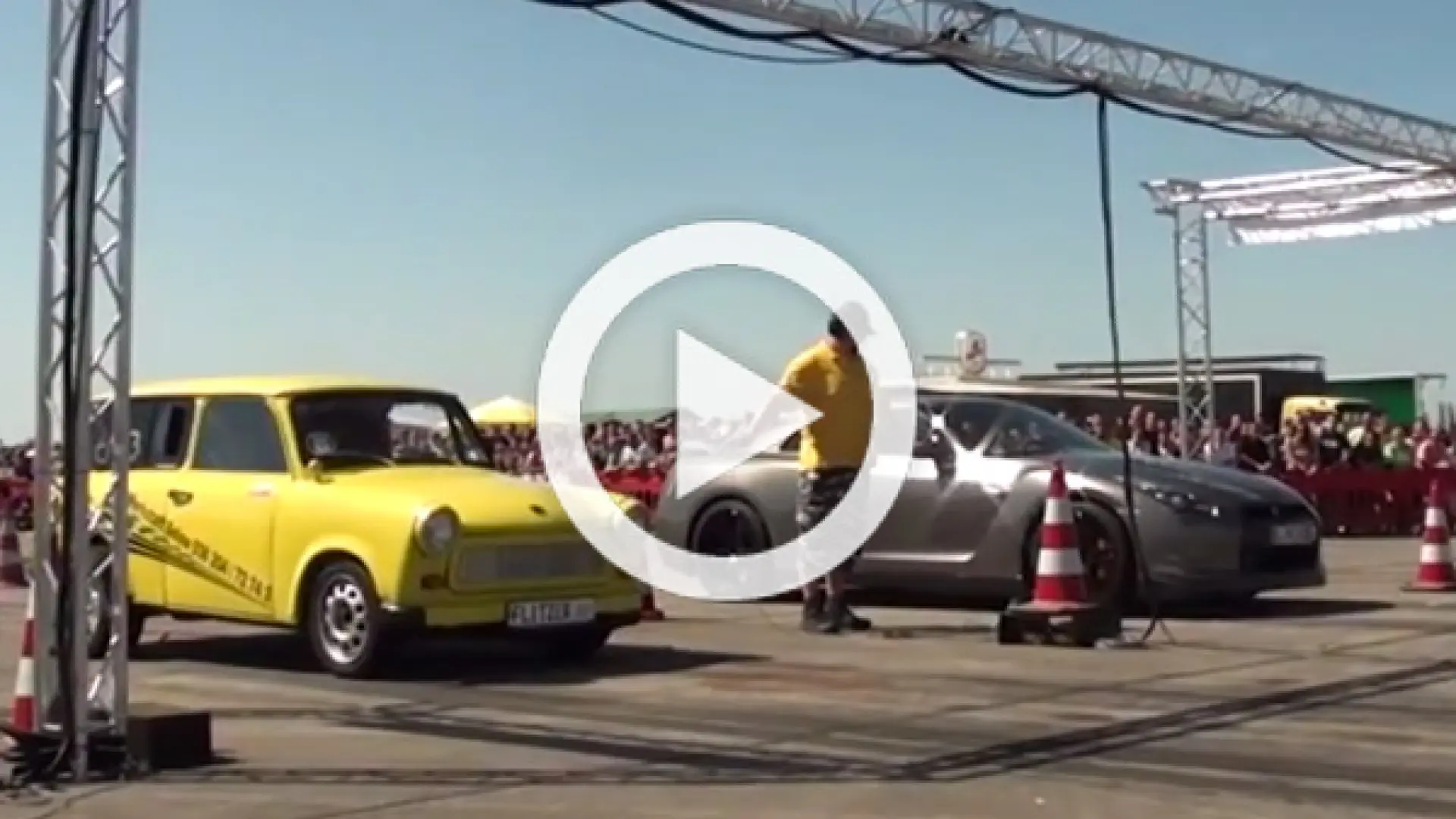Un Trabant humilla a un Nissan GT-R