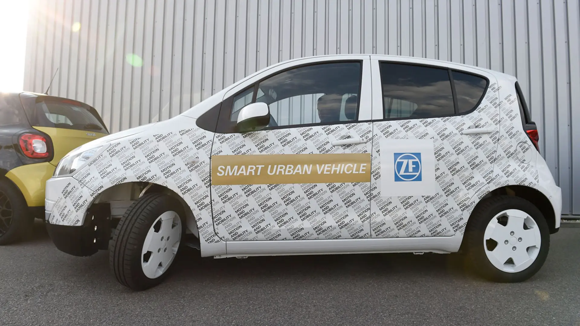 ZF Smart Urban Vehicle: el coche urbano del futuro
