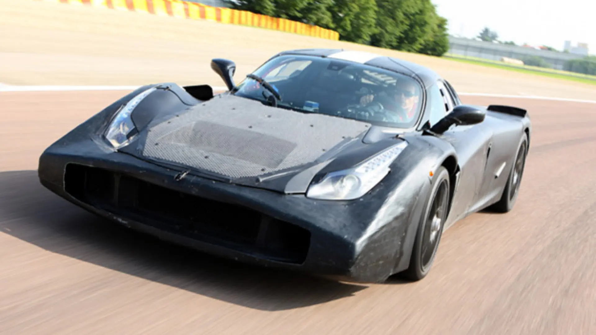 Ferrari F70: primeras imágenes oficiales