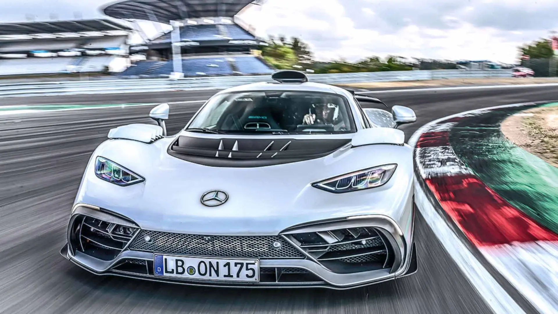 Prueba del Mercedes-AMG One: un Fórmula 1 para carretera