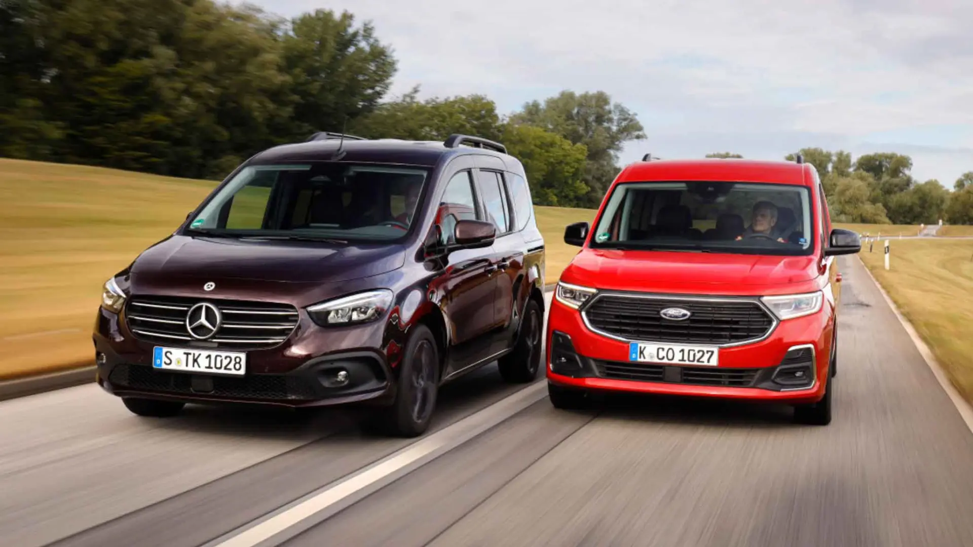 Comparativa del Ford Tourneo vs Mercedes Clase T: grandes cargueros ...