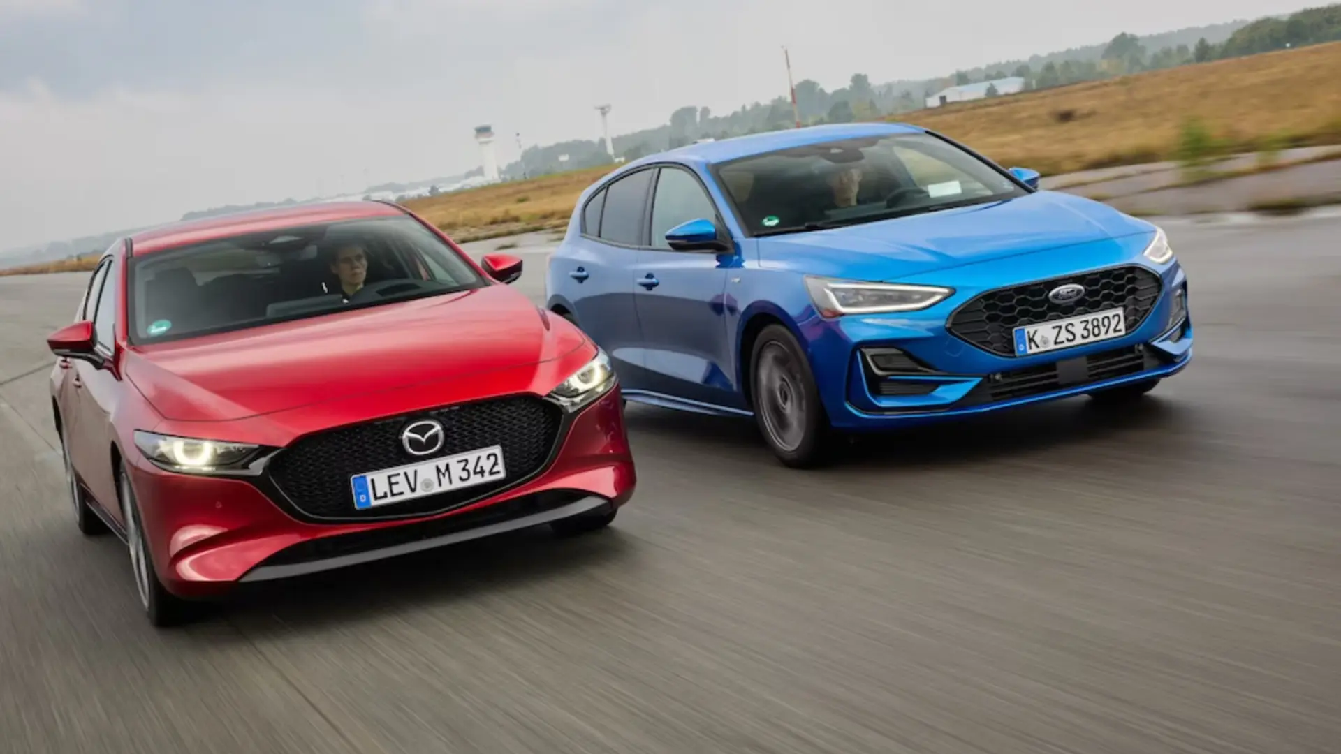 Comparativa del Mazda3 vs Ford Focus: dos compactos con chispa