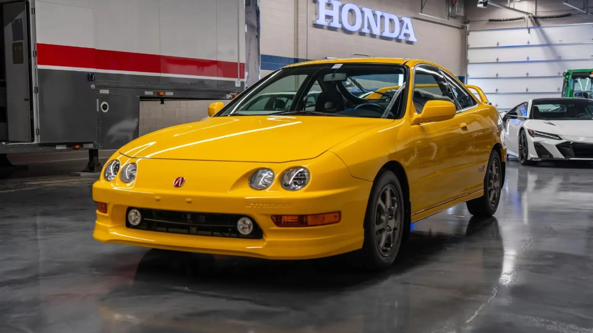 Subasta Honda Integra Type-R 200.000 dólares