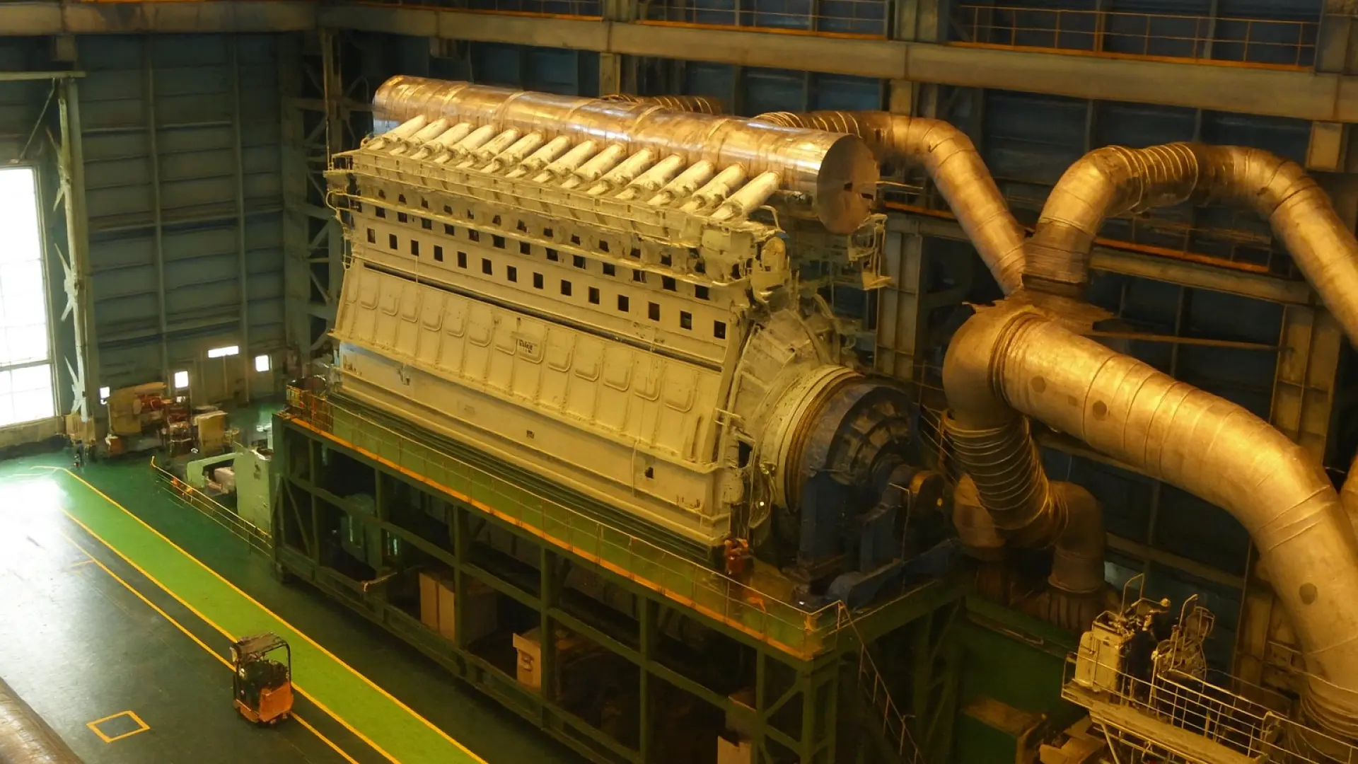 El motor diésel más potente del mundo tiene 108.000 CV y consume 14 ...
