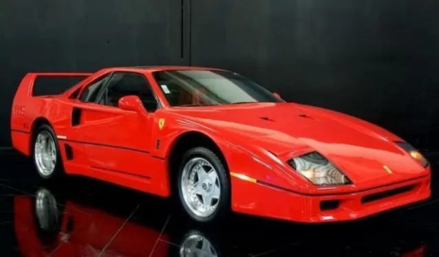 Réplica Ferrari F40